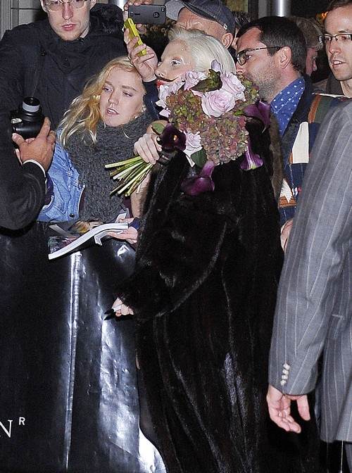 Another Strange Look For Lady Gaga! | Celeb Dirty Laundry