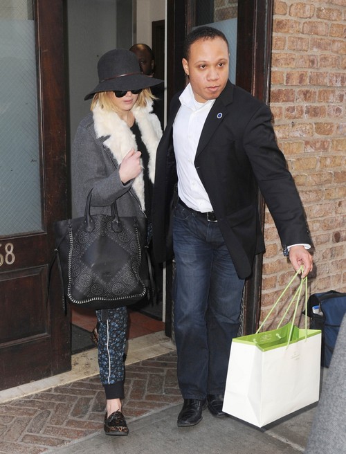 Jennifer Lawrence Makes Chris Martin Jealous With Hot New Bodyguard ...