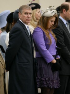 Kate Middleton Topless Chi Magazine Scandal Starts Royal Family Civil ...