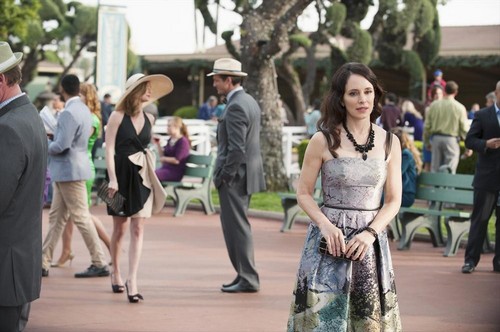 Revenge Spoilers and Synopsis Season 3 Episode 19 "Allegiance" Sneak ...